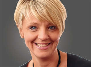 Lisa Pickard's Instagram, Twitter & Facebook on IDCrawl